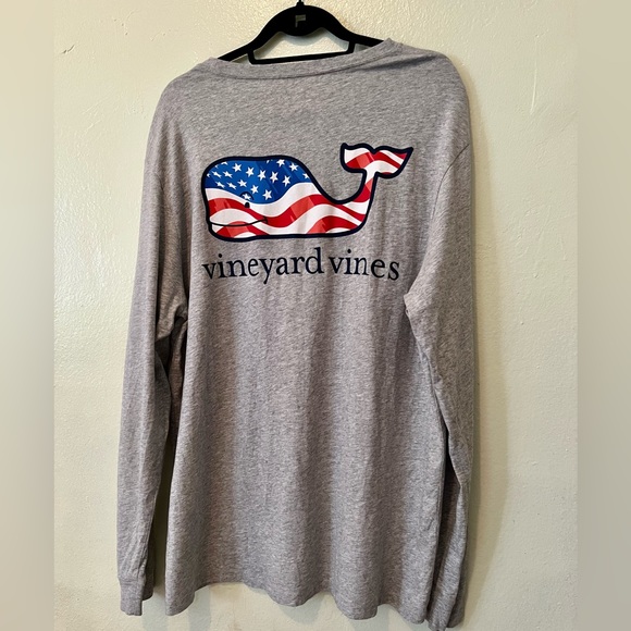 Vineyard Vines | Shirts | Mens Vineyard Vine Gray American Flag Wale ...